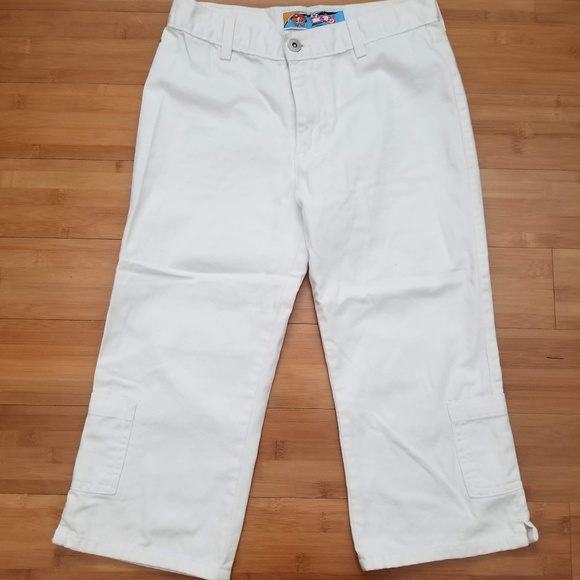 Jeans | Nwot Super Cute White Capris With Side Pockets | Poshmark